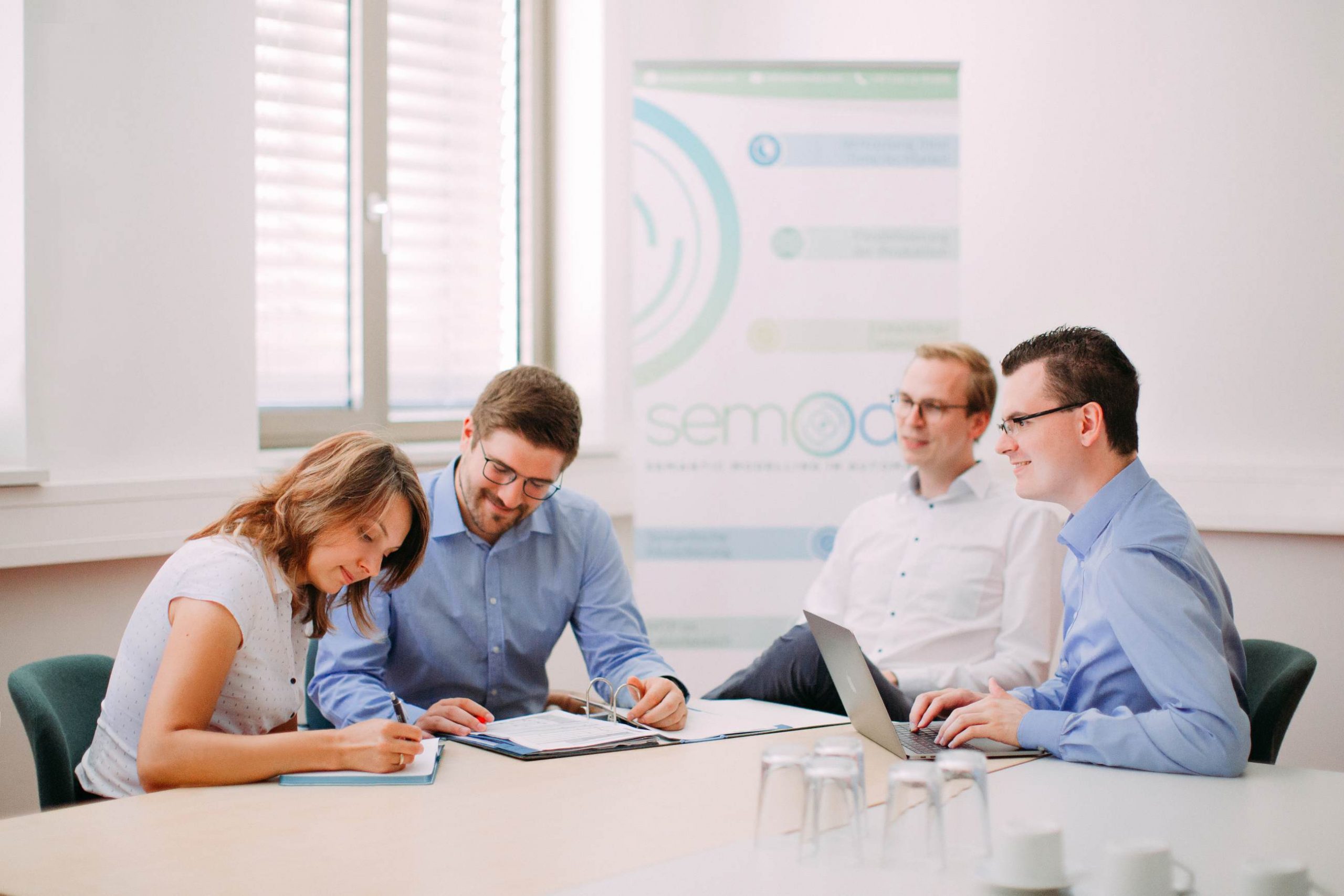 Unser Webinar März 2025 - Semodia